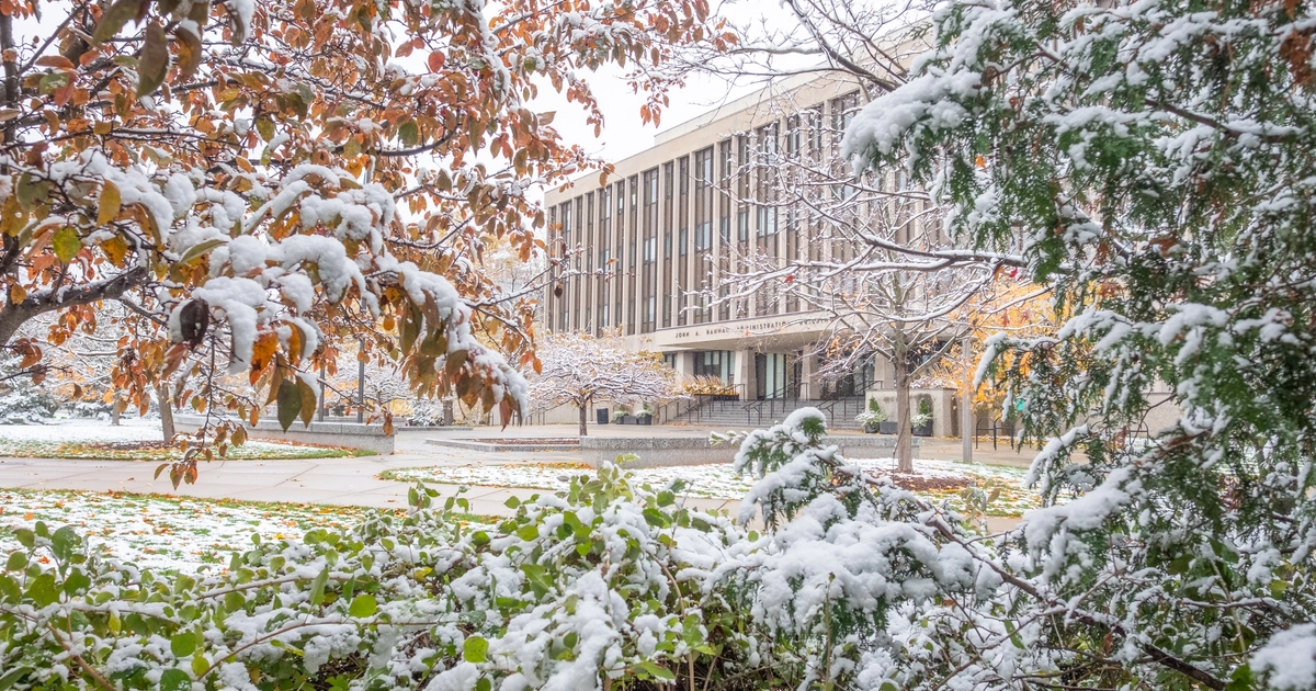 Accomplished alumni and faculty to speak at MSU fall commencement ...