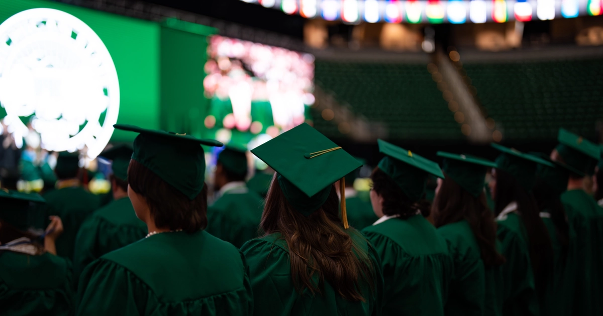 MSU graduates 4,700 Spartans during fall commencement ceremonies ...
